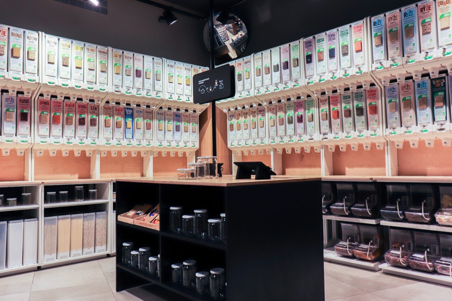 Tech startups want to reinvent the bulk aisle. That's going to be ...